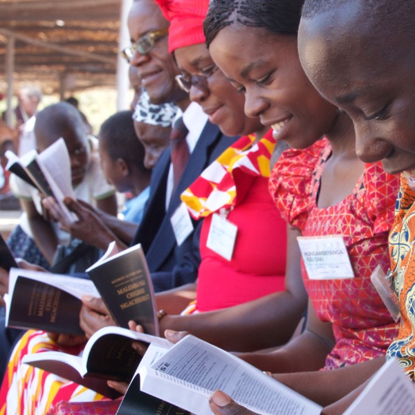 Akaboni aku Yehova Atuzga Bayibolu Lakunozgeka so la Chitonga (Malawi)