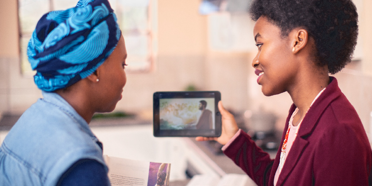 Usemos videos para enseñar a nuestros estudiantes de la Biblia