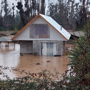 Heavy Flooding Affects Tens of Thousands in Chile